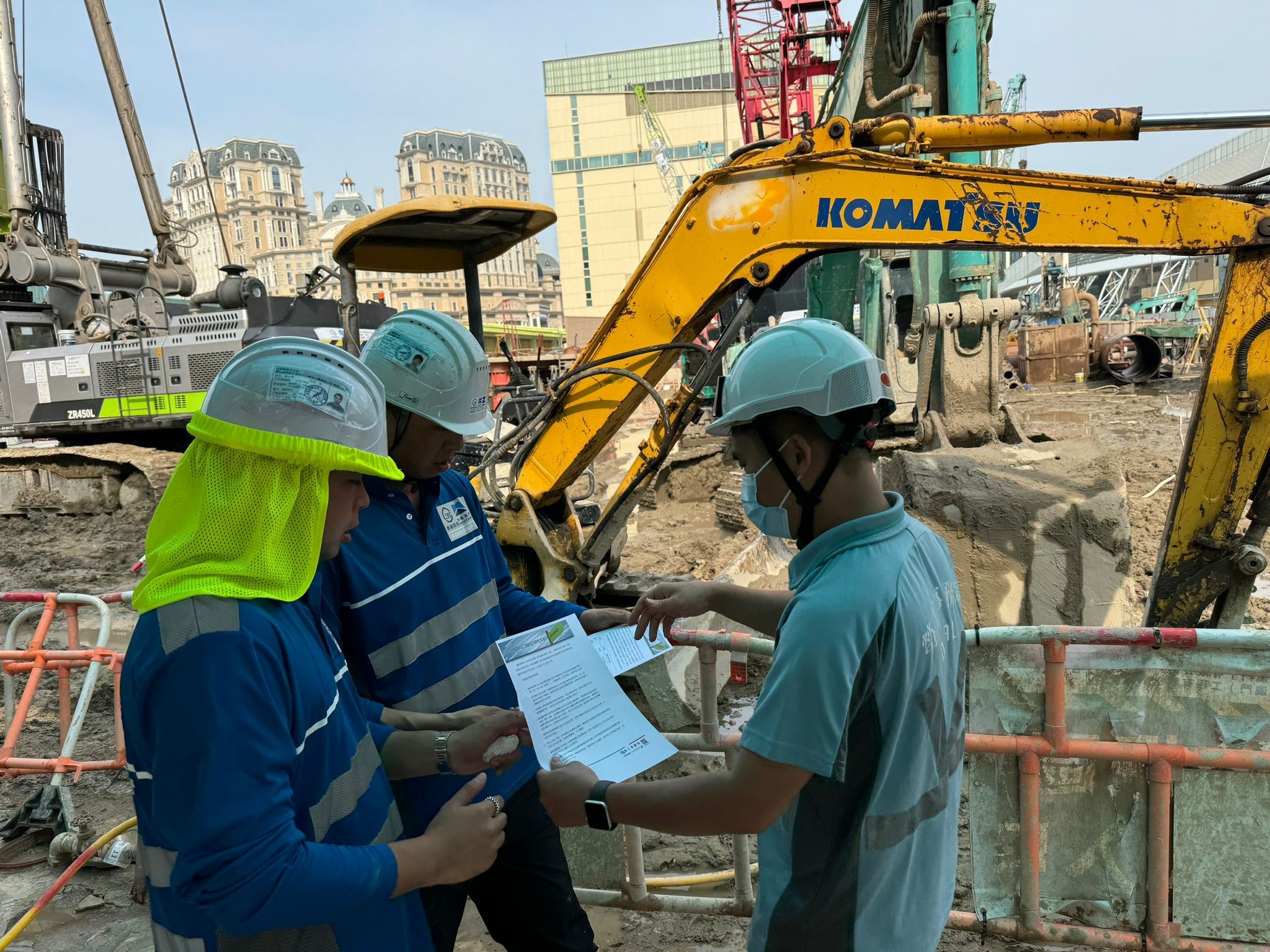 [新闻稿]劳工局提醒雇主做好热带气旋期间雇员的工作安排